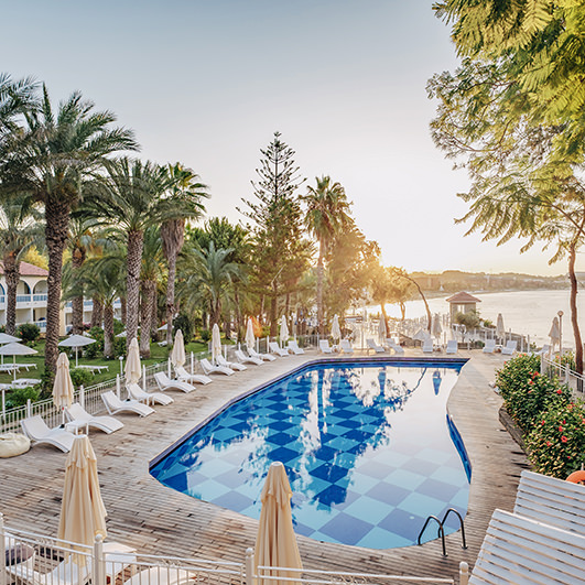 Beach & Pools | Utopia Beach Club Hotel